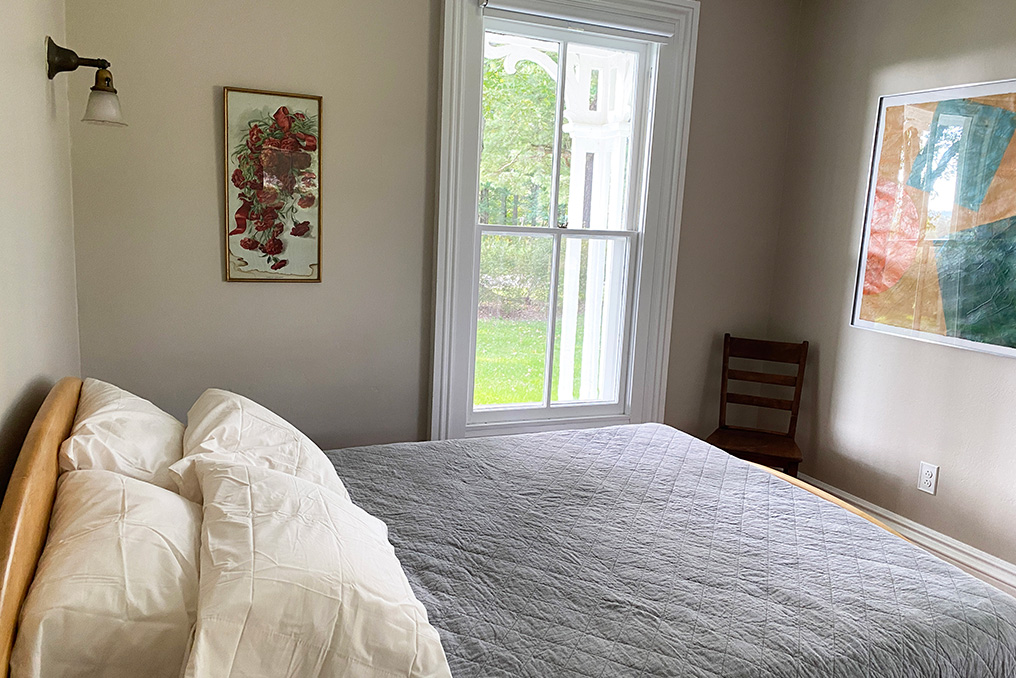 Description of Sunburst House